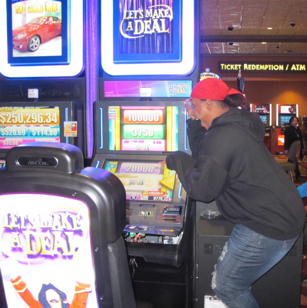 Pennies Turn Into Quarter Mil for Anaheim Winner - Newsroom Pennies Turn Into Quarter Mil for Anaheim Winner - Newsroom