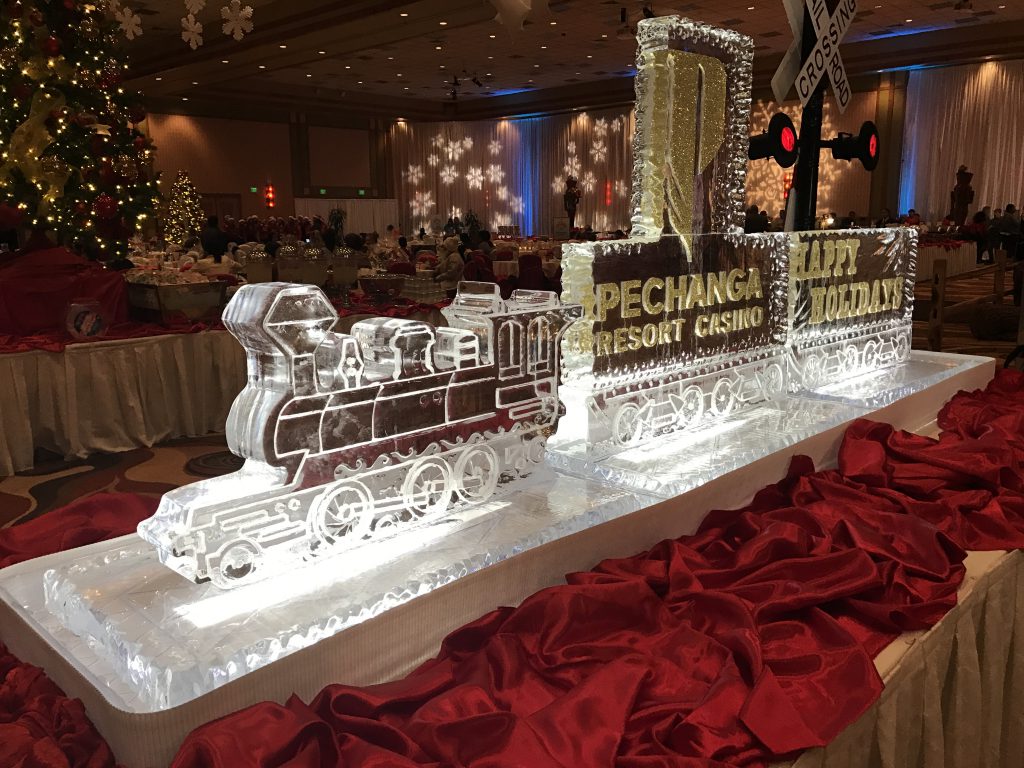 300 In-Need Kids & Families Receive "Holiday of Hope" at Pechanga ...